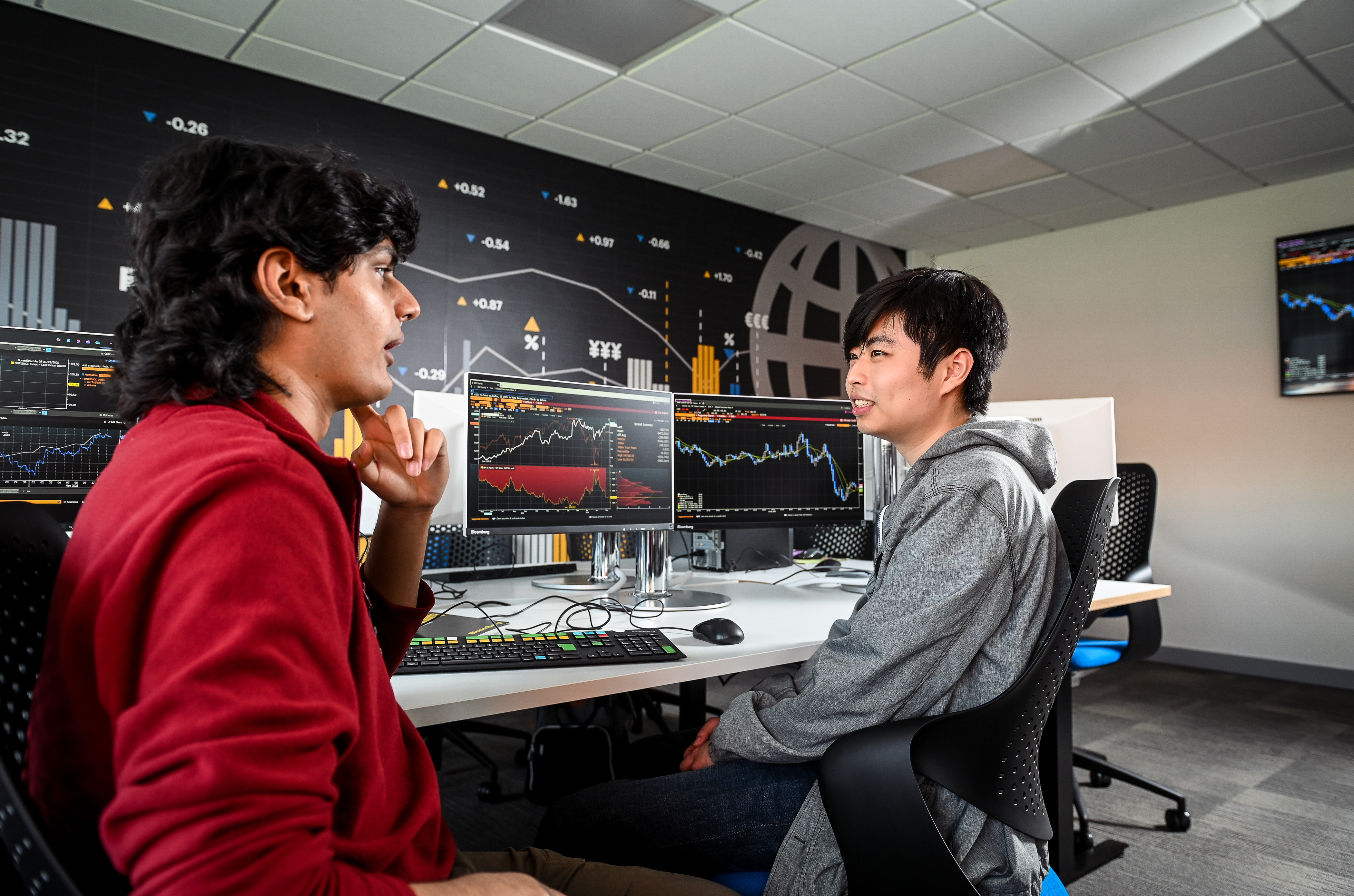 New Bloomberg Lab Opens at University of Suffolk | University of Suffolk